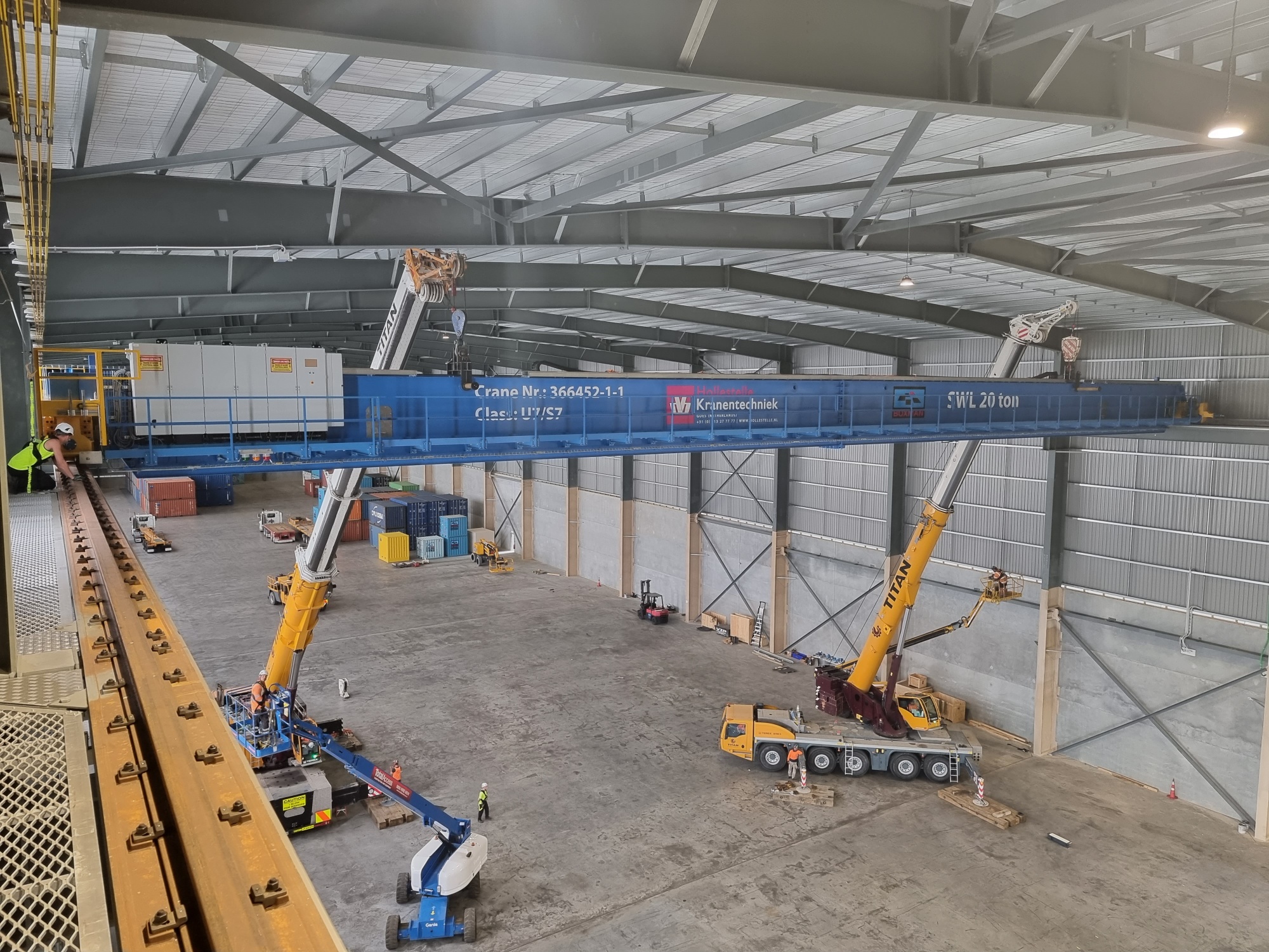 Internal Gantry Crane Successfully Installed at Boxman, Christchurch ...